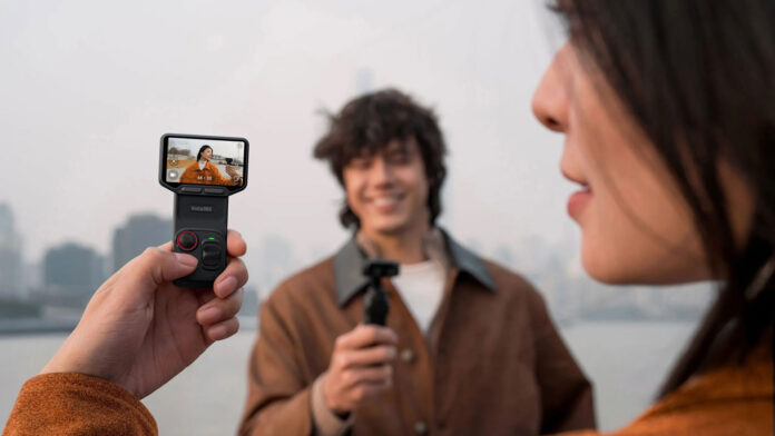 8K videó, dupla kamera és levehető kijelző: ilyen lett az Insta360 Luna ...